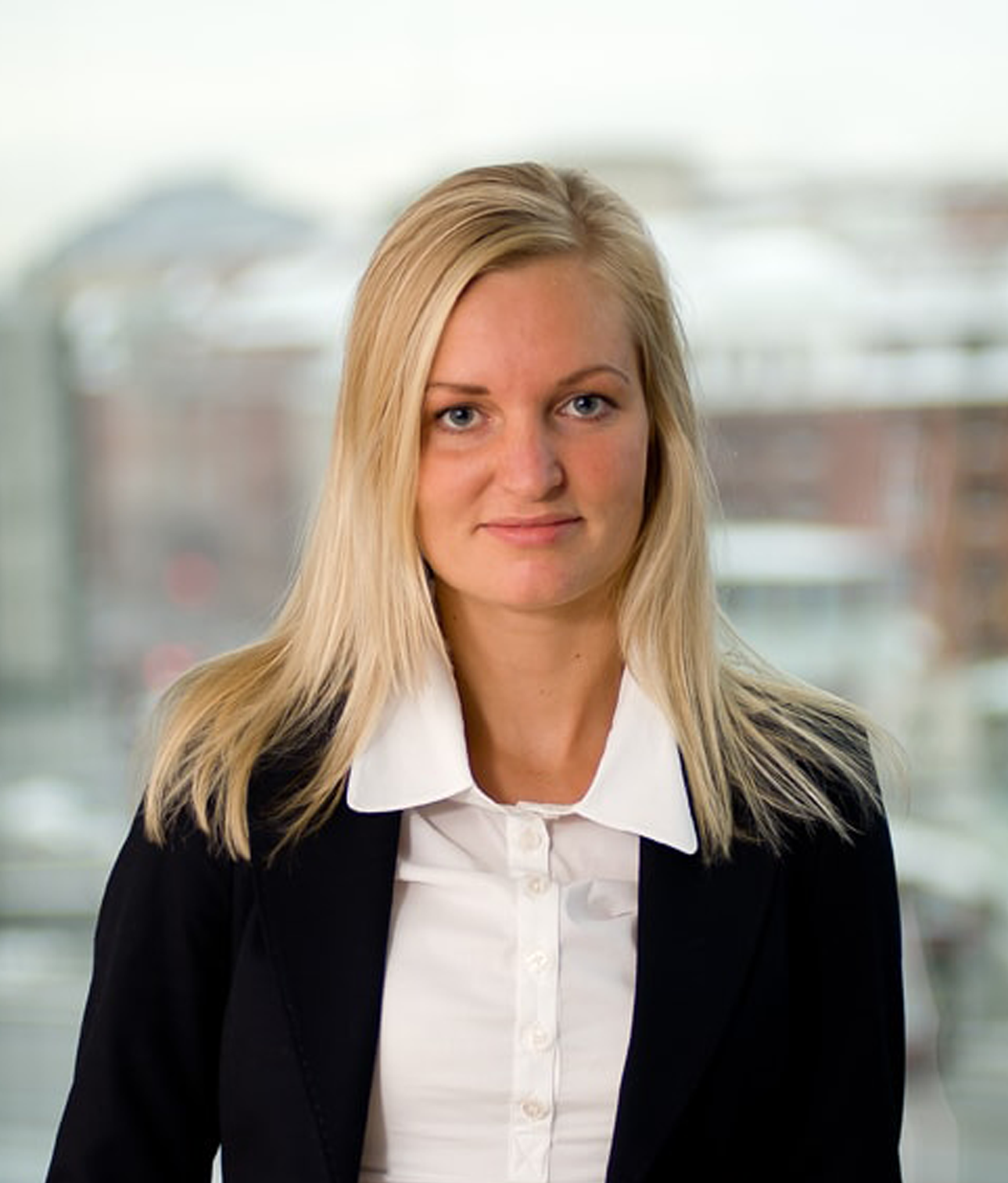 Caroline Henneberg – Professional investor